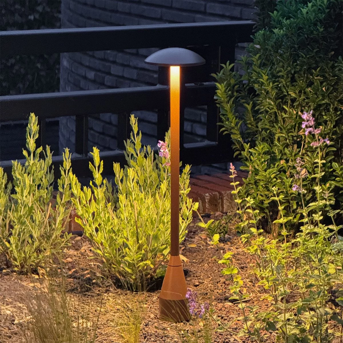 Corten Außenlampe 50 cm – Jazzy Gartenlampe | Nostalux.de