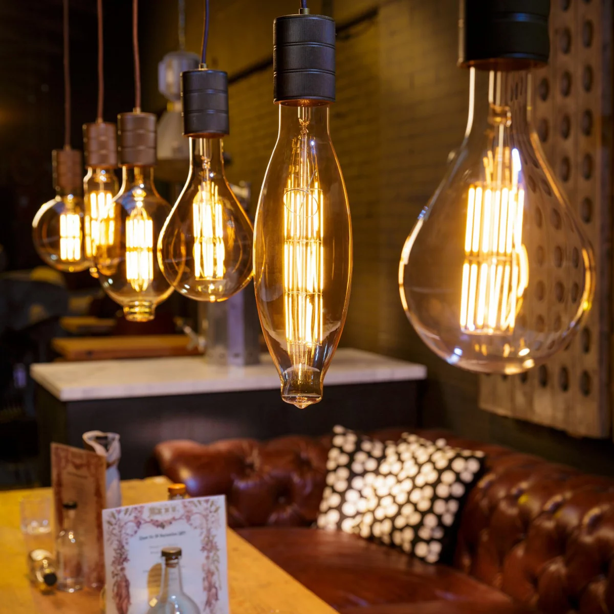 XXL Design LED Glühbirne Vienna - Stilvolle und dimmbare Lampe